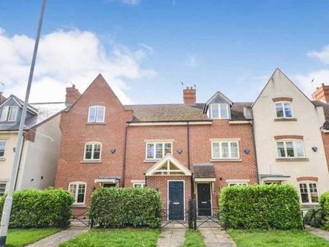 3 bedroom town house for sale in Church View Bunny Nottingham NG11