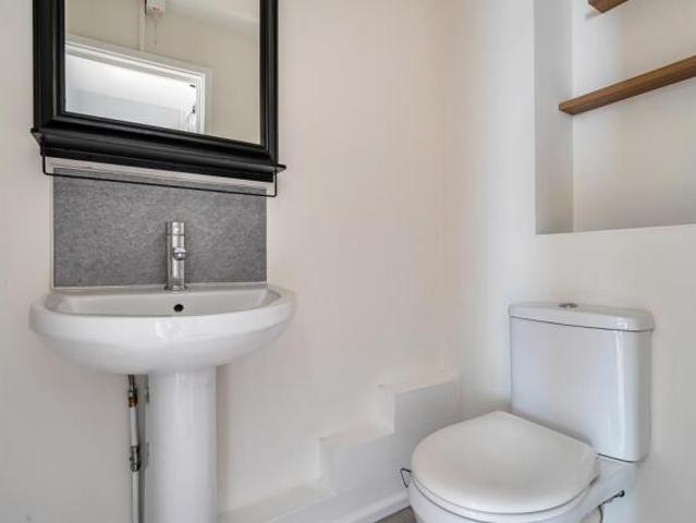 3 bedroom town house for sale in Cleasby Close, West Swindon, SN5