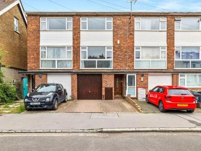 3 Bedroom Town House For Sale In Croydon