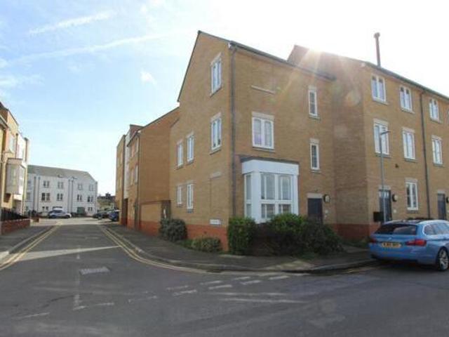 3 Bedroom Town House For Sale In Deal