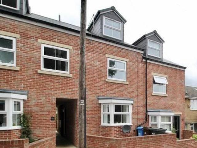 3 bedroom town house for sale in Fulton Road Sheffield S6 S6