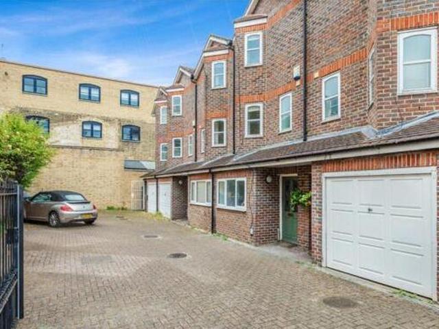 3 Bedroom Town House For Sale In Graveney Road, London