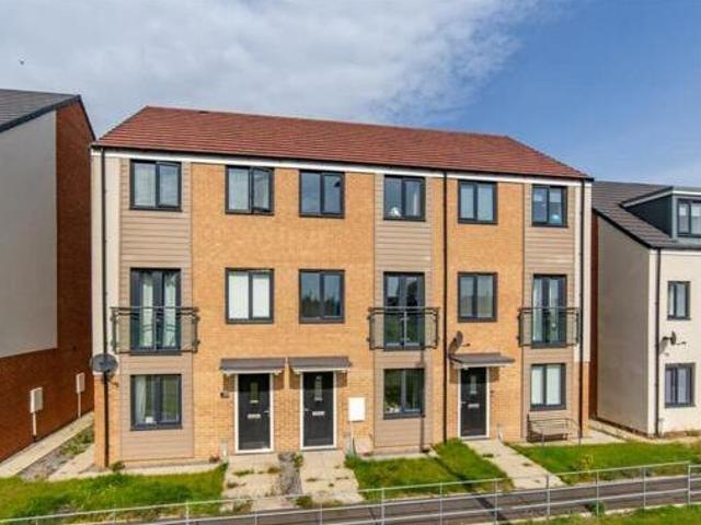 3 Bedroom Town House For Sale In Great Park