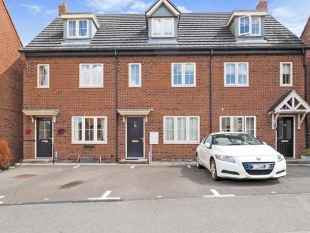 3 Bedroom Town House For Sale In Gringley on the hill