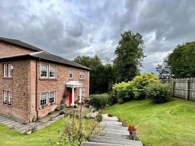 3 Bedroom Town House For Sale In Hamilton