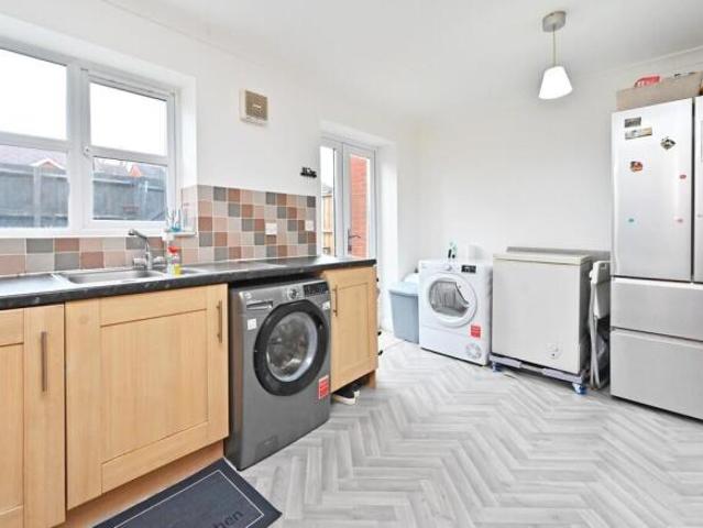 3 bedroom town house for sale in Harleigh Mews, Meir Hay, Stoke on Trent, ST3