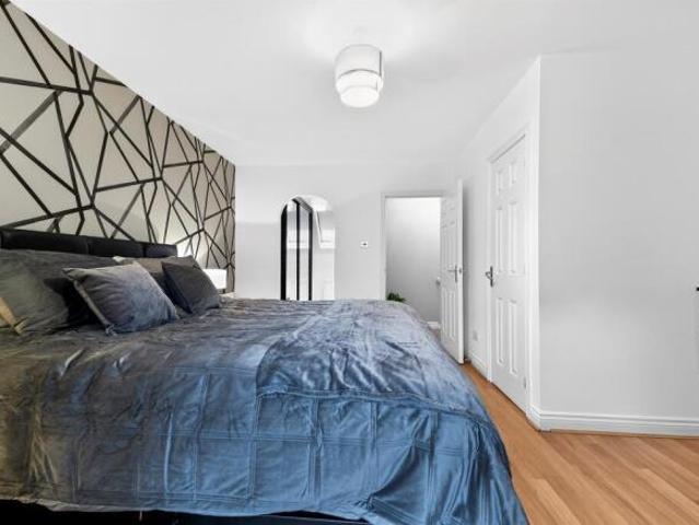 3 bedroom town house for sale in Hawthorn Avenue, Cambuslang, Glasgow, G72