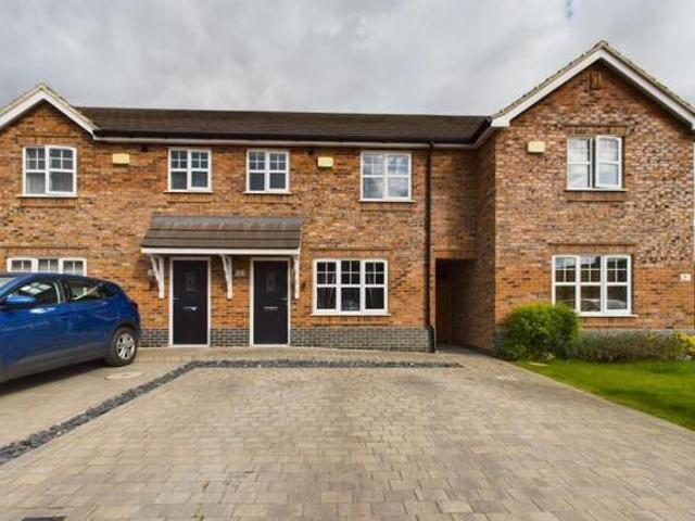 3 Bedroom Town House For Sale In Hibaldstow