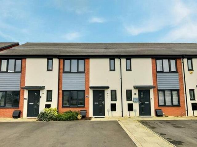 3 Bedroom Town House For Sale In Hilton