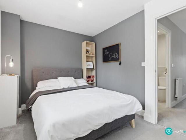 3 bedroom town house for sale in Imperial Close, Mosborugh, Sheffield, S20 5FR, S20