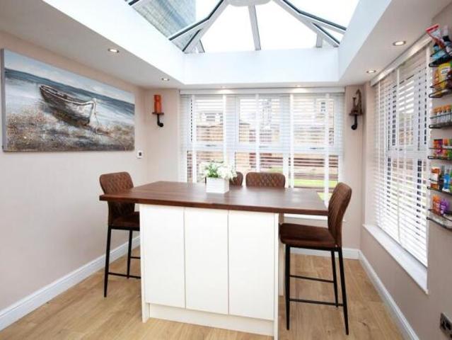 3 bedroom town house for sale in Kingfisher Court, Clayton Heights, BD6 3YS, BD6
