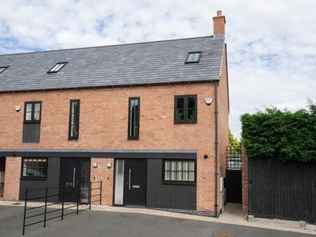 3 Bedroom Town House For Sale In Kibworth Harcourt