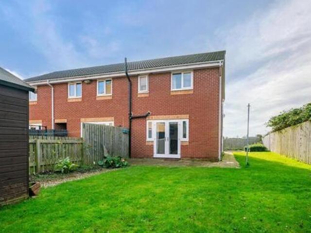 3 Bedroom Town House For Sale In Kiveton Park