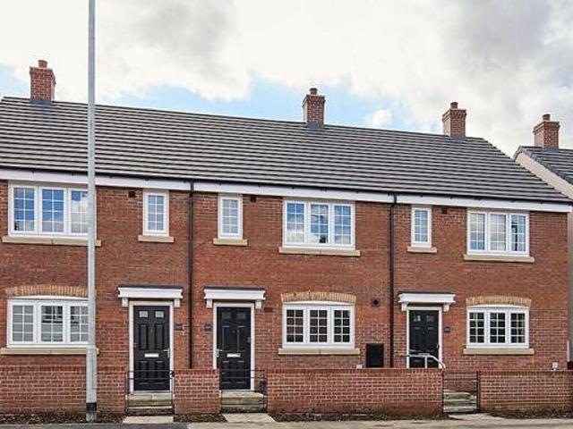 3 Bedroom Town House For Sale In Leconfield