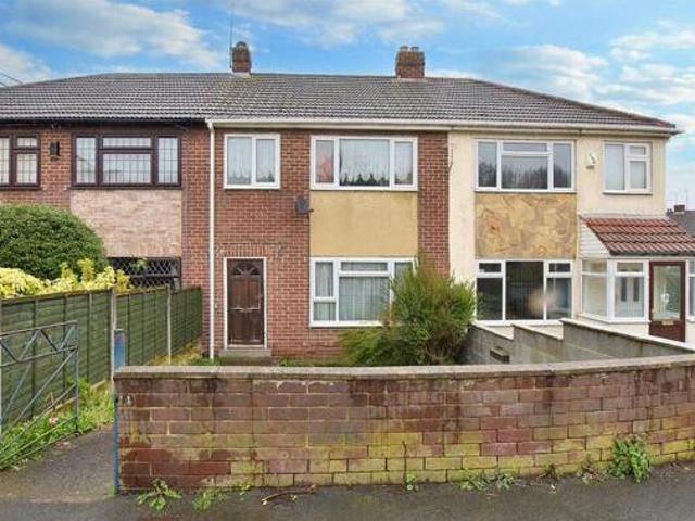 3 Bedroom Town House For Sale In Leeds