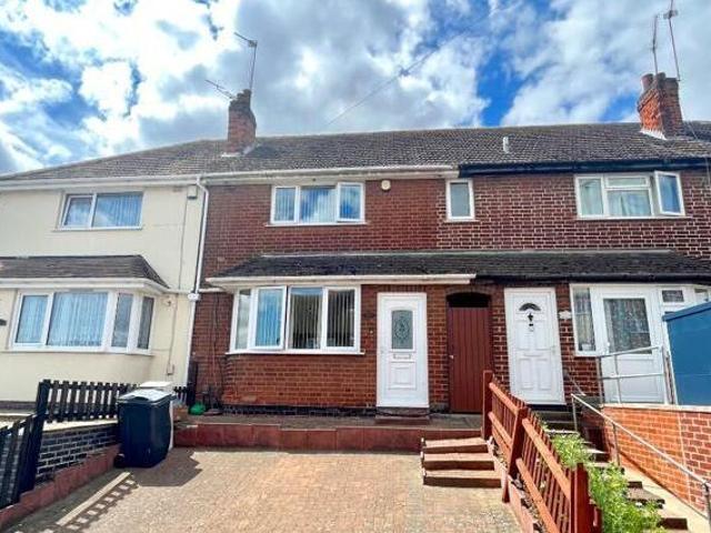 3 Bedroom Town House For Sale In Leicester, Leicestershire