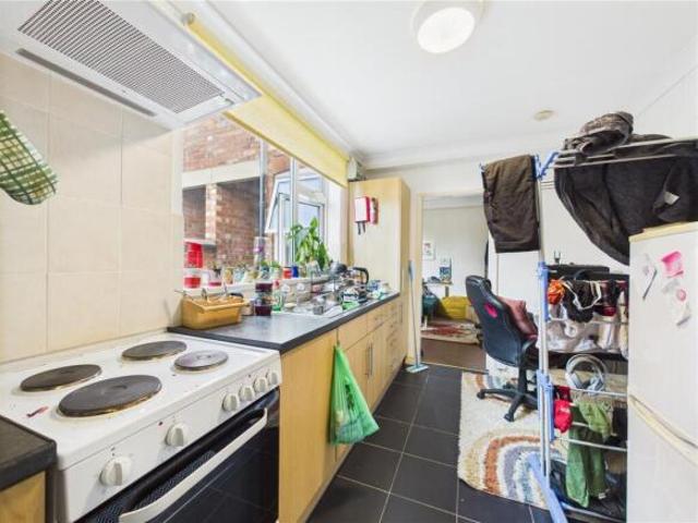 3 bedroom town house for sale in Newark Road, Lincoln, LN5