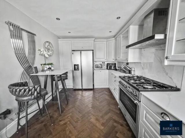 3 bedroom town house for sale in Newhall Road, Bradford, BD4