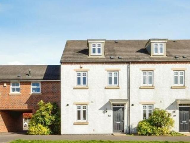 3 Bedroom Town House For Sale In North Hykeham
