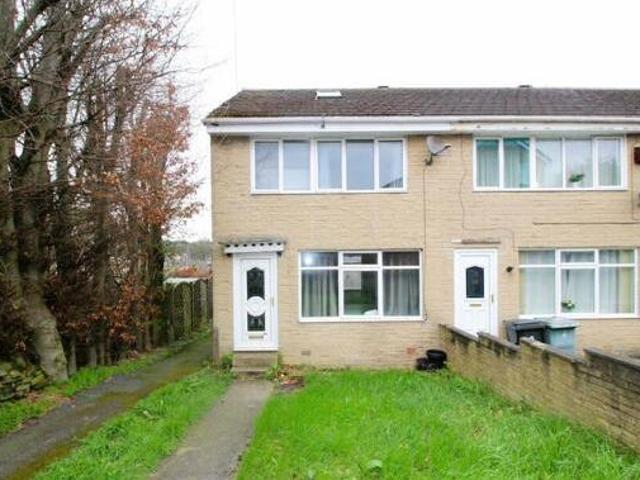 3 Bedroom Town House For Sale In Oakenshaw