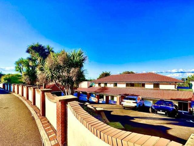 3 Bedroom Town House For Sale In Penarth