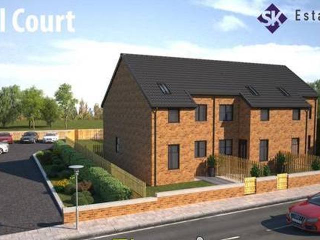 3 bedroom town house for sale in Peveril Road Eckington Sheffield S21