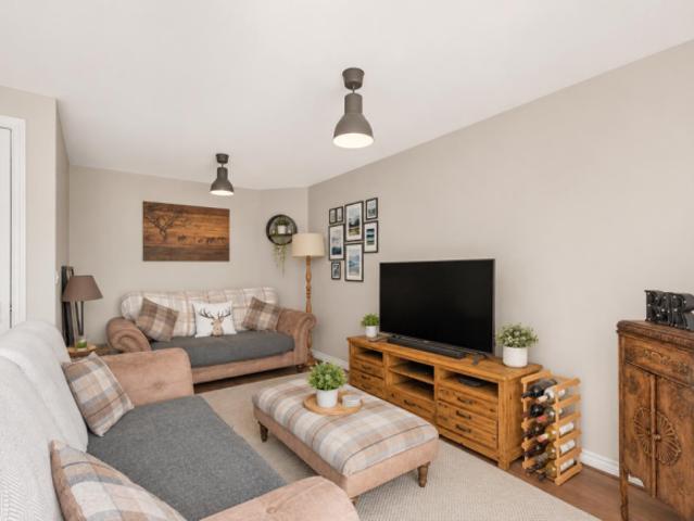 3 bedroom town house for sale in Potters Hollow, Bulwell, Nottingham, NG6
