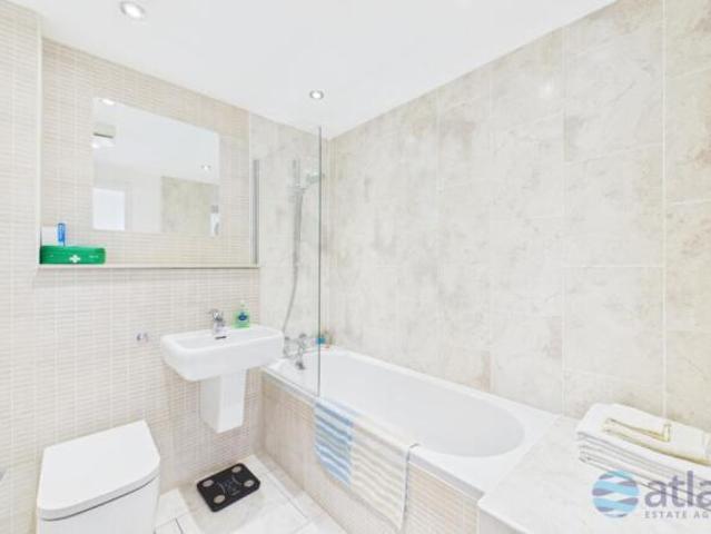 3 bedroom town house for sale in Quarry Street, Woolton, L25