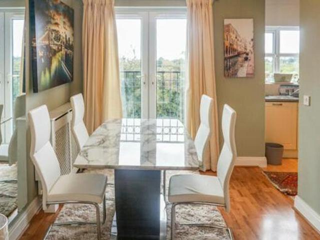 3 Bedroom Town House For Sale In Radcliffe On Trent