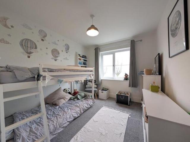 3 bedroom town house for sale in Sandhill Fold, Idle, Bradford, BD10
