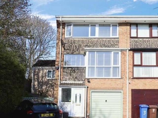 3 Bedroom Town House For Sale In Sheffield, South Yorkshire