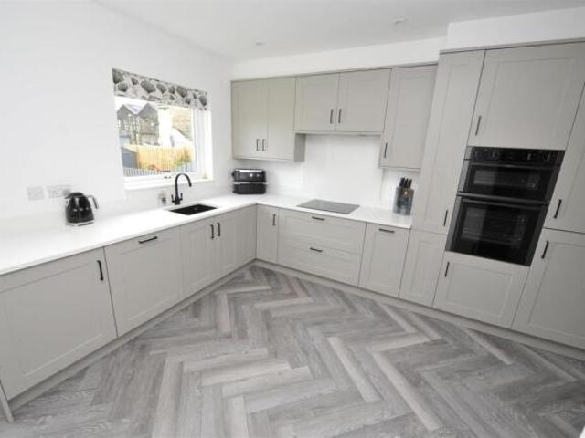 3 bedroom town house for sale in Sovereign Court, Eccleshill BD2