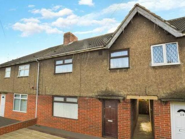 3 bedroom town house for sale in Smeaton Road Upton Pontefract West Yorkshire WF9