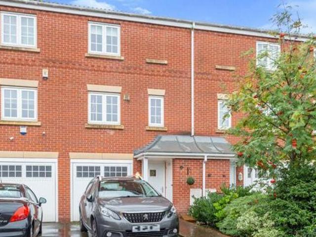 3 Bedroom Town House For Sale In Stockport