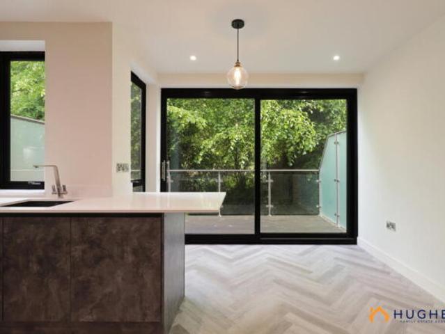 3 bedroom town house for sale in Stalker Lees Road, Sharrow Vale, Sheffield, S11