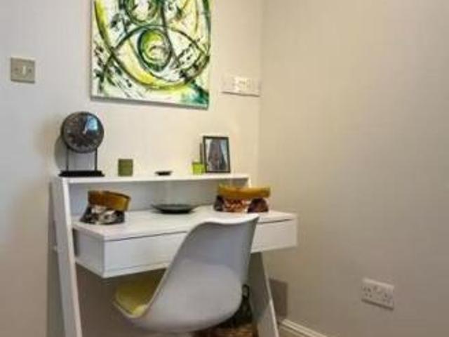 3 bedroom town house for rent in 3 Balvaird Place, SW1V