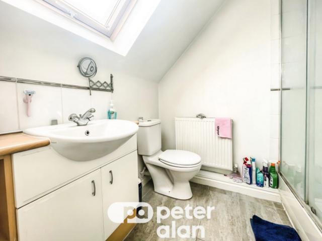 3 bedroom town house for rent in Caerphilly Road, Llanishen, CF14