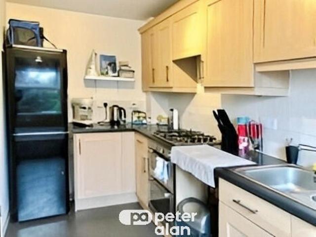 3 bedroom town house for rent in Caerphilly Road, Llanishen, CF14