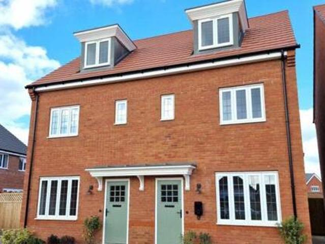 3 Bedroom Town House For Rent In Cheadle