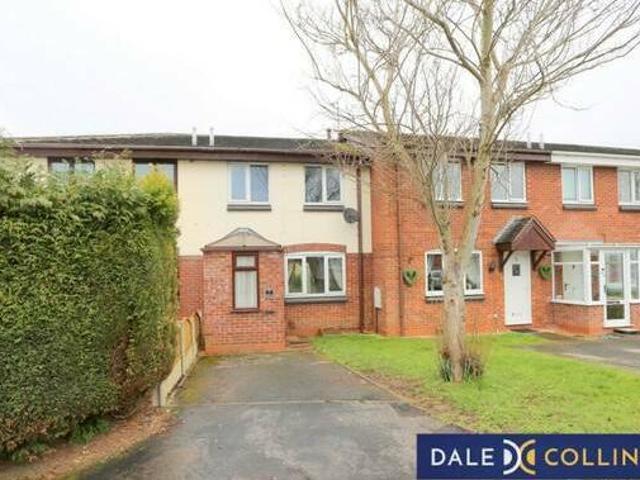 3 bedroom town house for rent in Comfrey Close Meir Park ST3