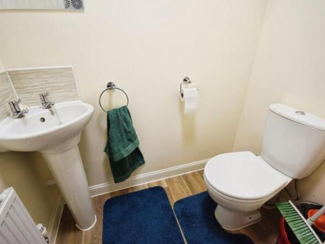 3 bedroom town house for rent in Crystal Street, Cobridge, ST6