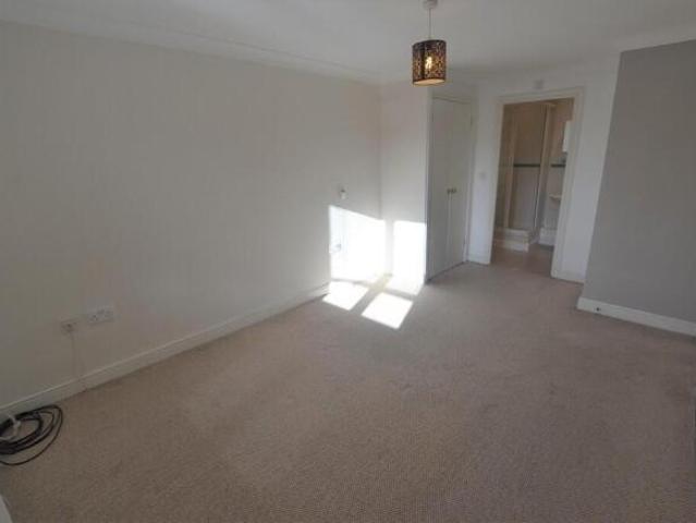 3 bedroom town house for rent in Elisabeth Court, Beaconsfield Street West, CV31