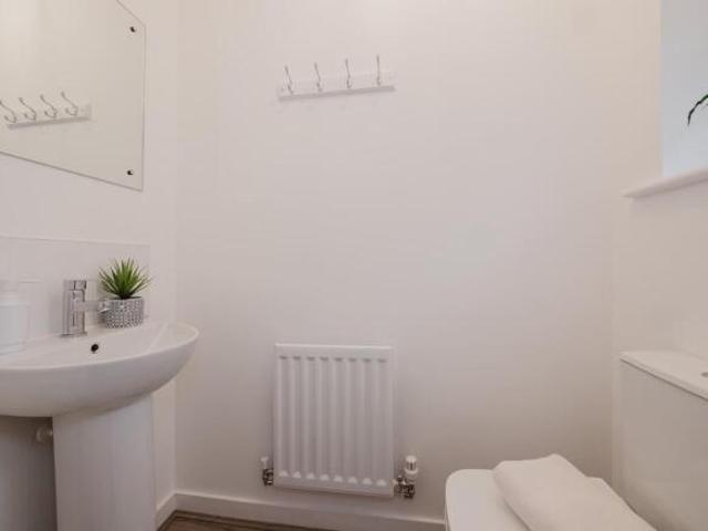 3 bedroom town house for rent in Galloway Drive, Manchester, M12