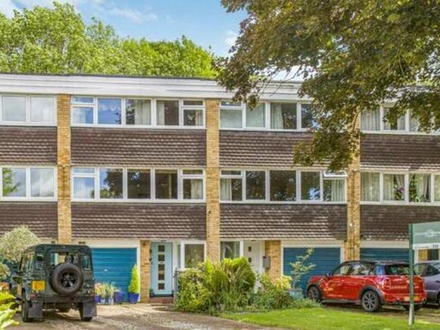 3 Bedroom Town House For Rent In Hatfield