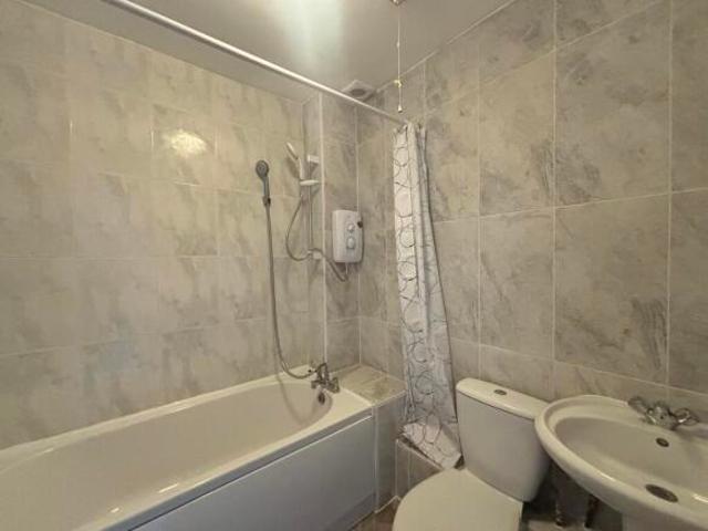 3 bedroom town house for rent in Ironmonger Court, MK14