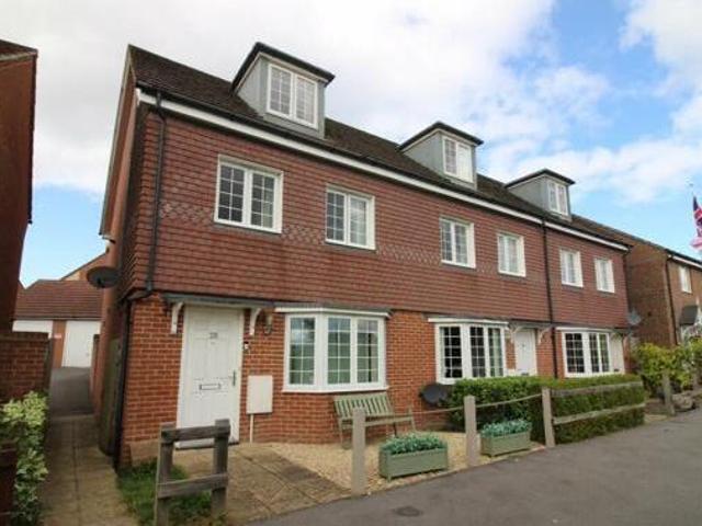 3 Bedroom Town House For Rent In Jacob Close