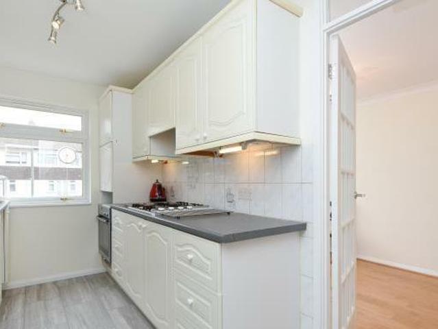 3 Bedroom Town House For Rent In N20