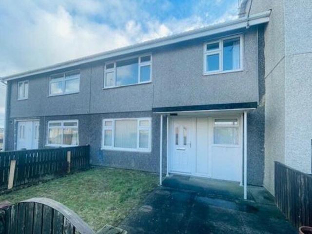 3 Bedroom Town House For Rent In Rawmarsh