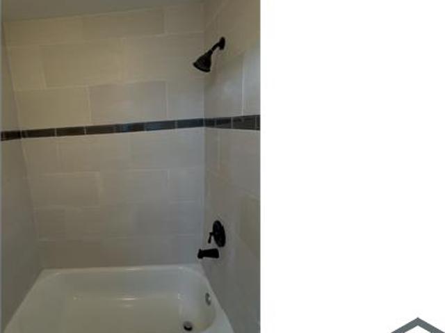 3 Bedroom Townhouse Condo 8012 N Alaska St in Tampa, FL 33604 | AffordableHousing. Com
