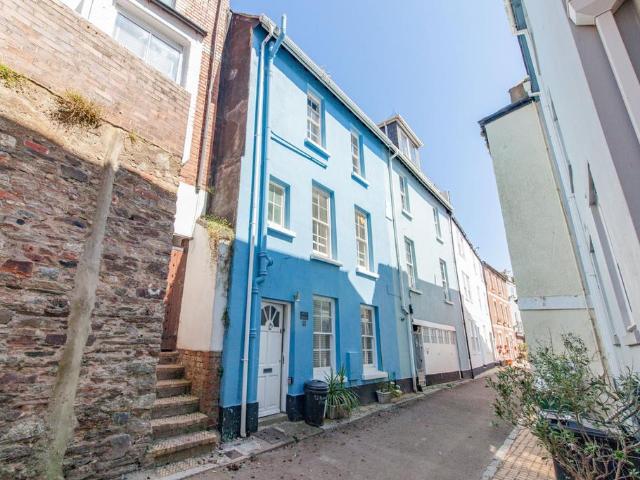 3 bedroom townhouse for sale